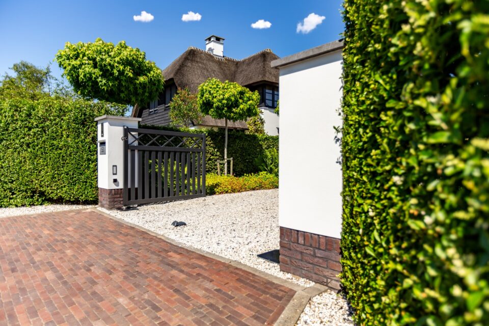 Timeless rural entrance gate