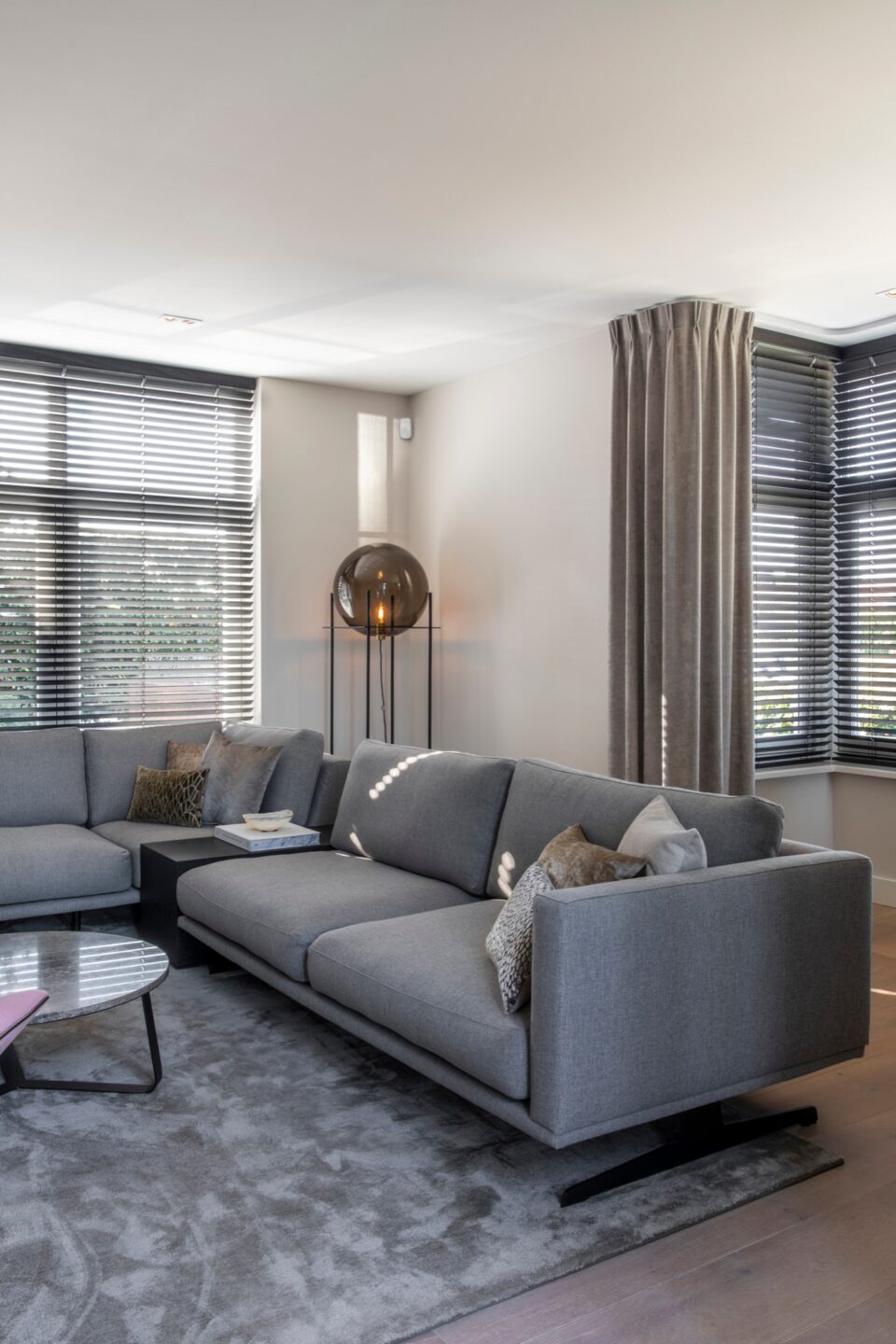 Strak landelijke villa met speelse twist