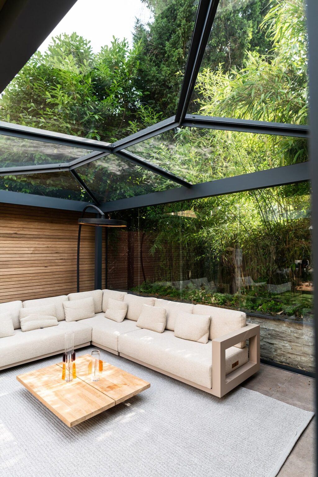 Glazen tuinkamer Utrecht - HOOG.design - Exclusive living inspiration