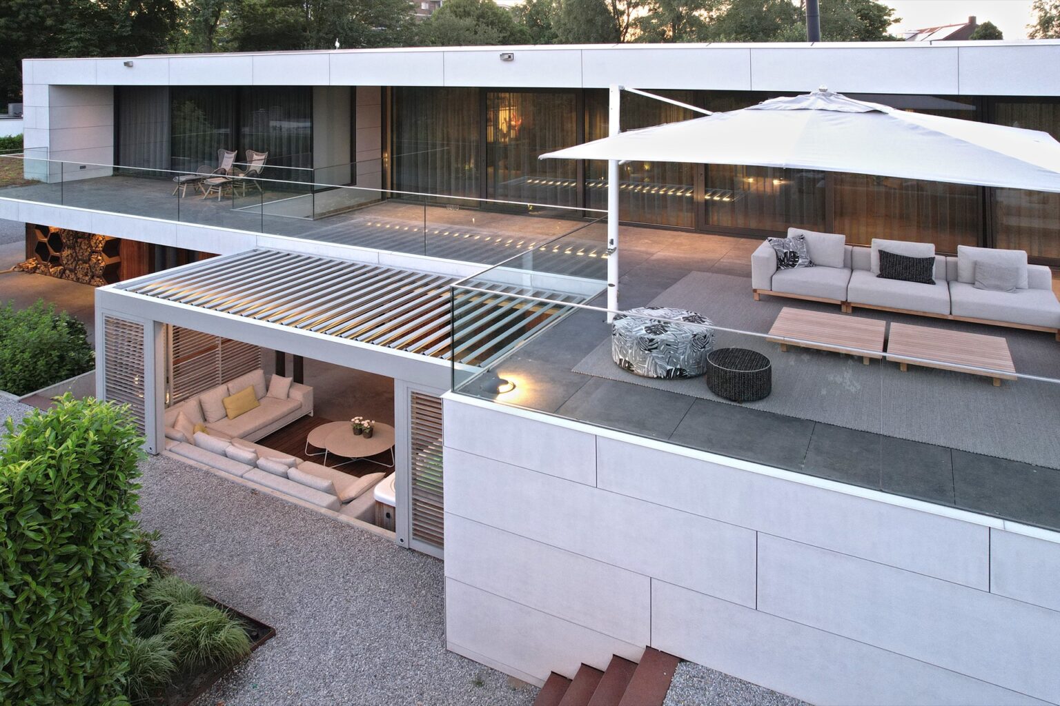 Luxe wellness overkapping