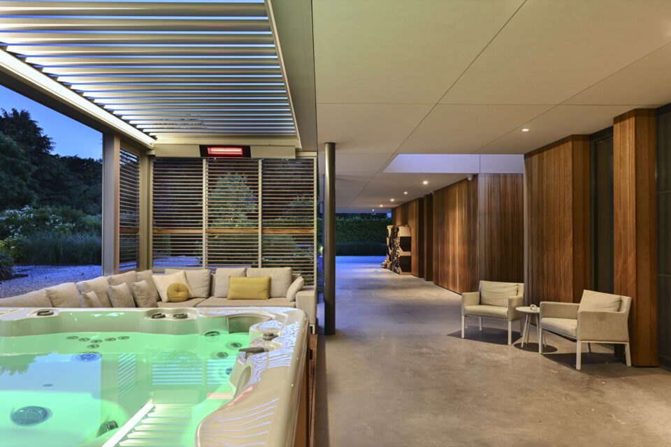 Luxe wellness overkapping