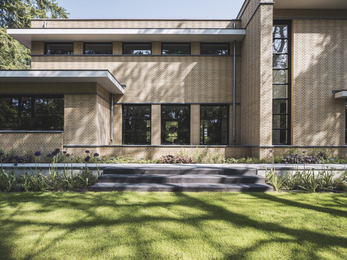 Unieke villa in Dudok stijl, Utrecht