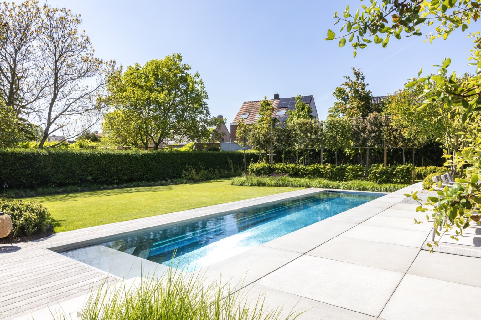 Luxe zwembad in de Pinte - HOOG.design - Exclusive living inspiration