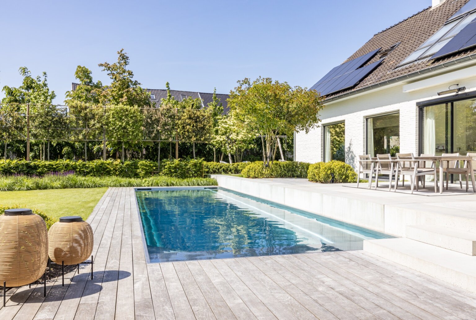 Luxe zwembad in de Pinte - HOOG.design - Exclusive living inspiration