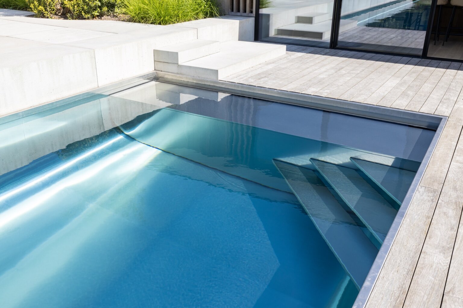 Luxe zwembad in de Pinte - HOOG.design - Exclusive living inspiration