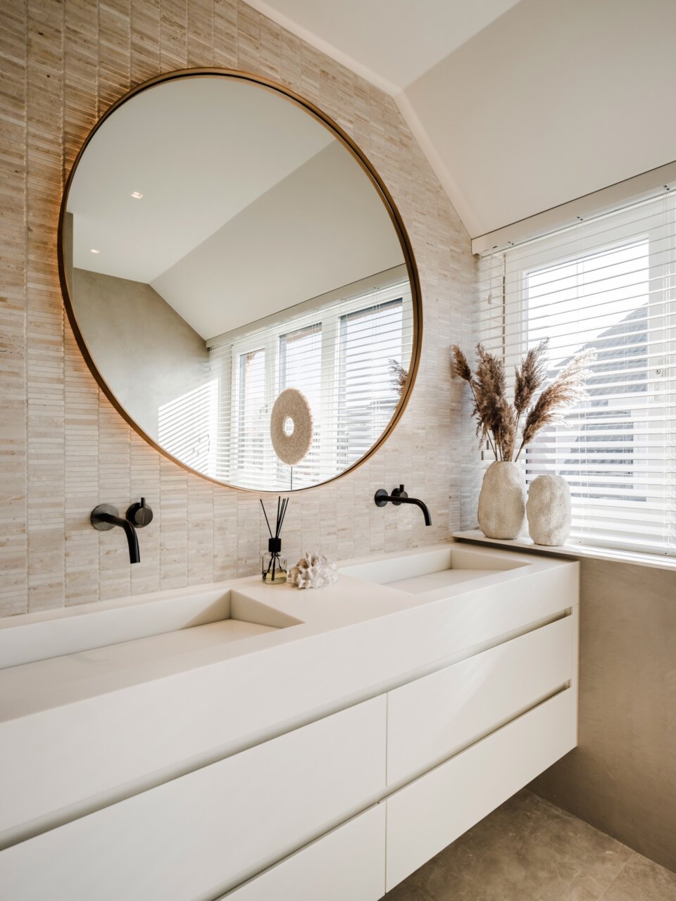 Complete inrichting woning en poolhouse