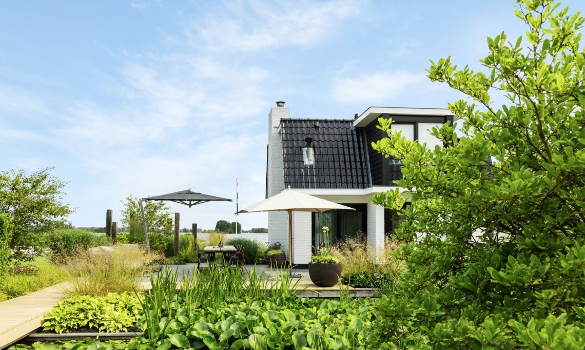 Sprekend groen en rustgevend blauw - een paradijs in Reeuwijk
