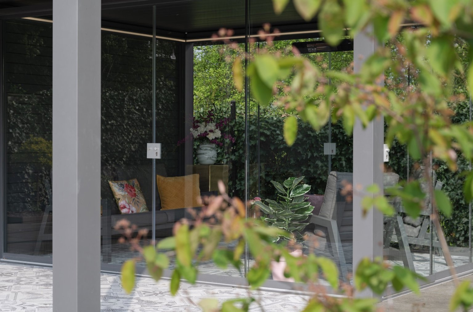 Originele tuinkamer met lamellendak - Amstelveen