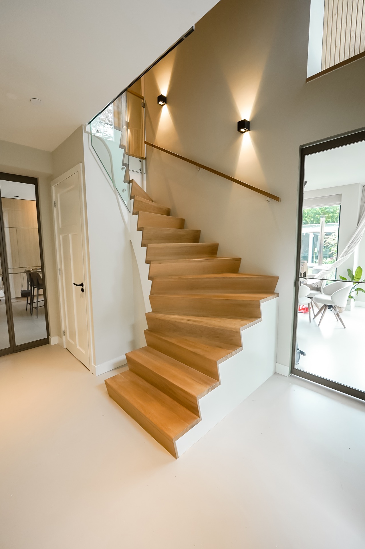 Op maat gemaakte houten trap - HOOG.design