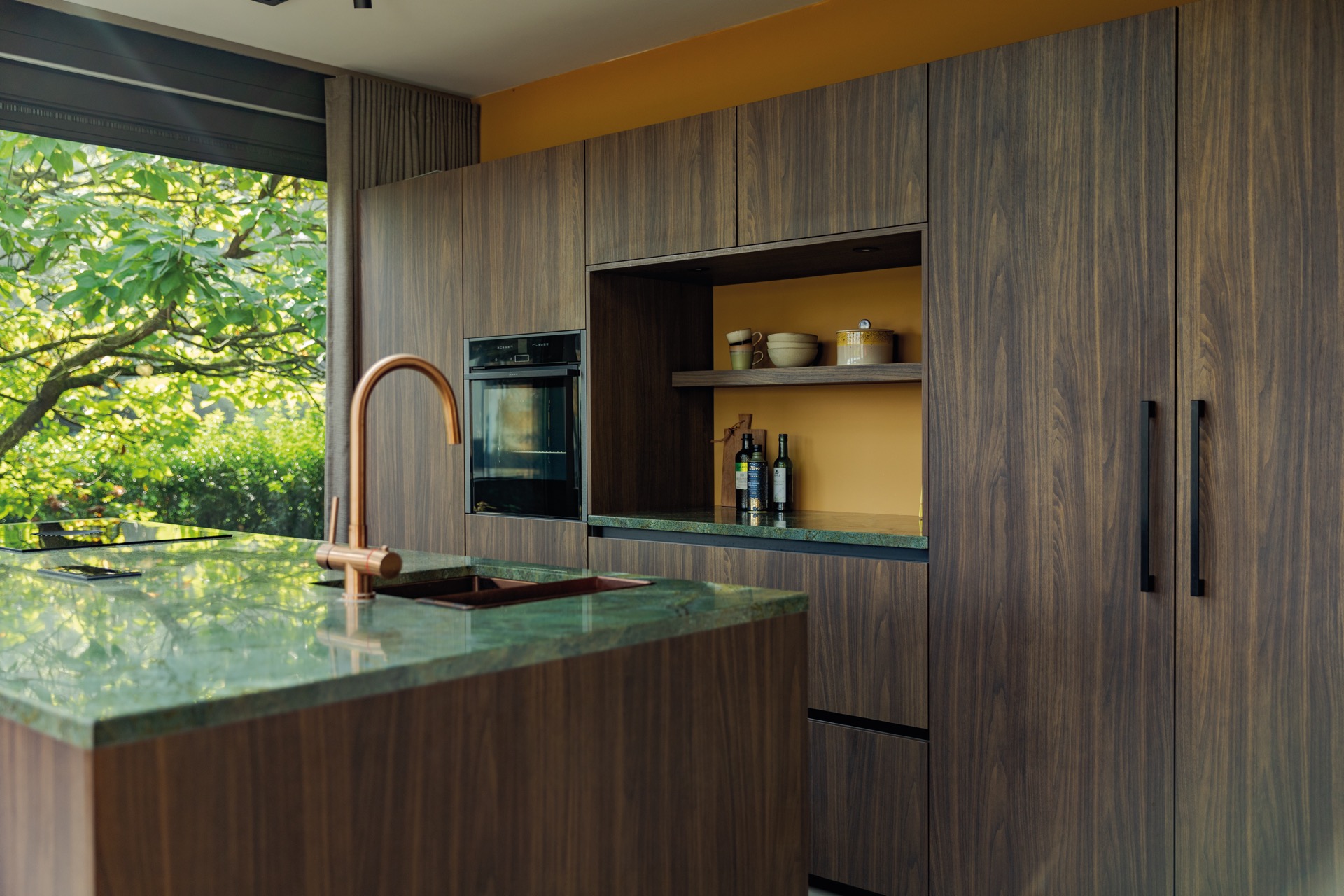 Keuken met groene natuursteen