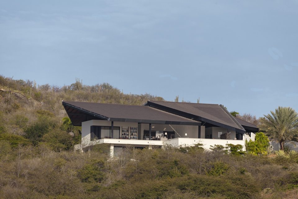 Floating Roofs - HOOG.design - Exclusive living inspiration