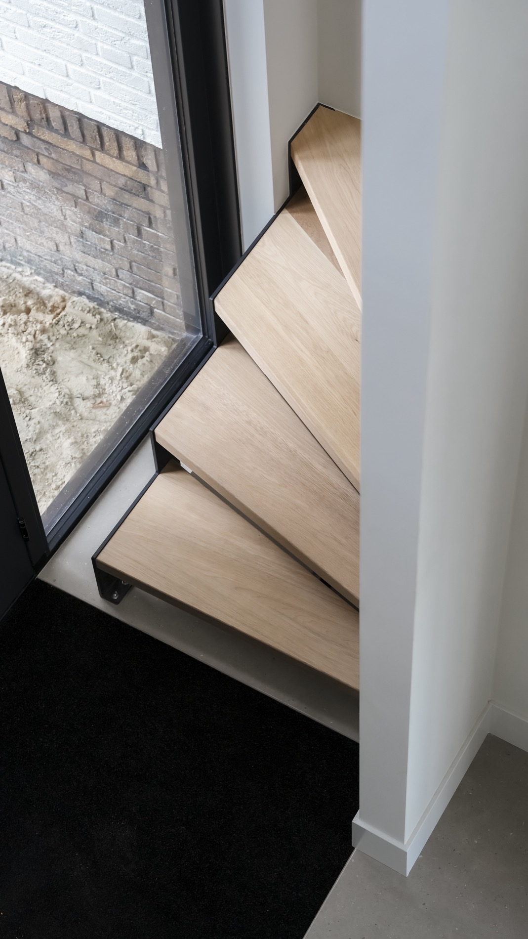 Eiken houten trappen in Renswoude