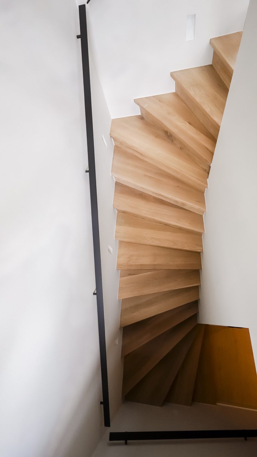 Eiken houten trappen in Renswoude