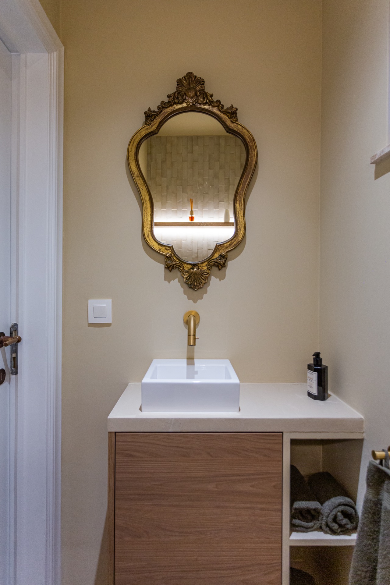 Project BS09 - Een badkamer die eenvoud en functionaliteit omarmt