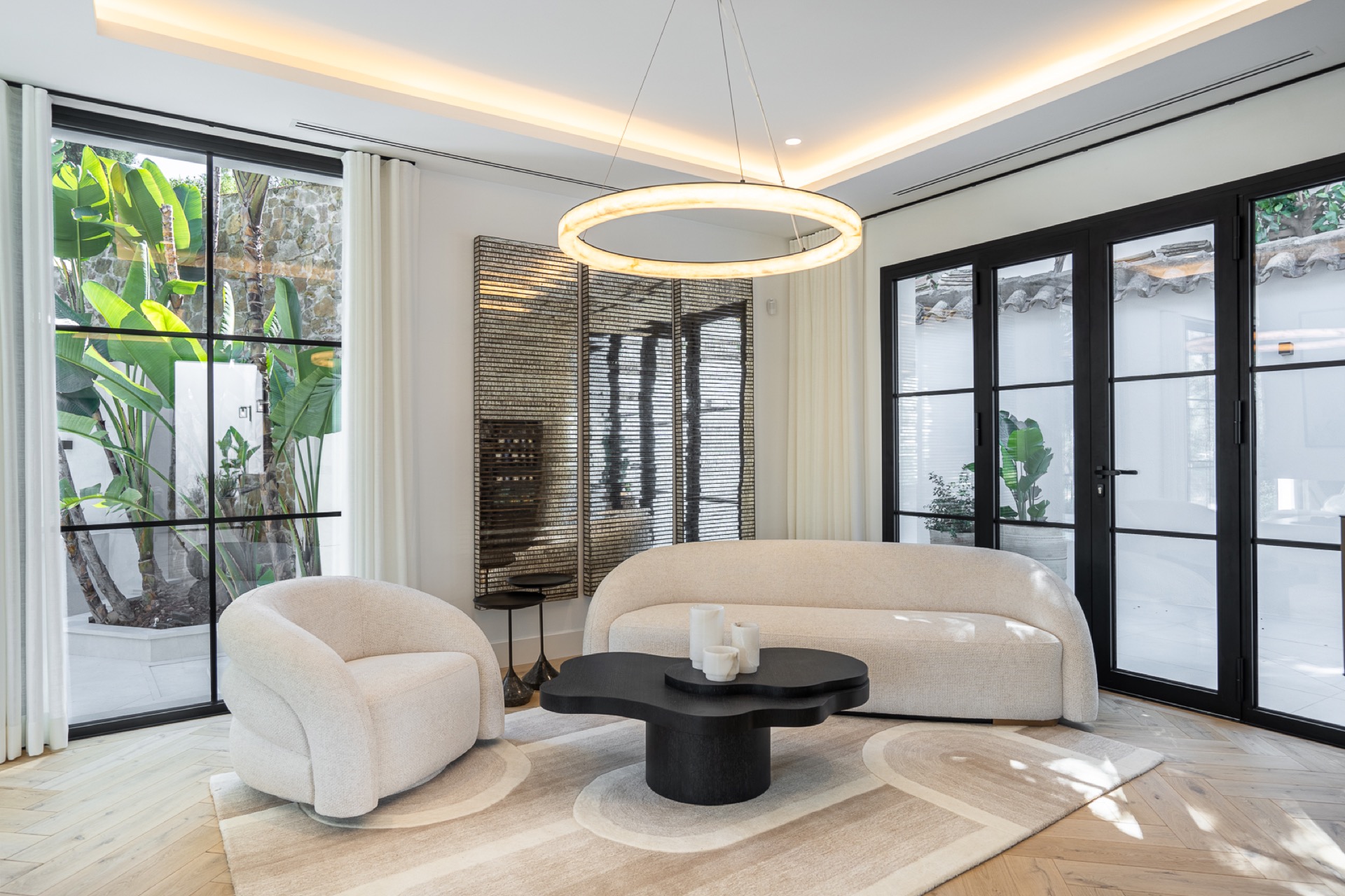 Project Marbella by Eichholtz IDHOUSE
