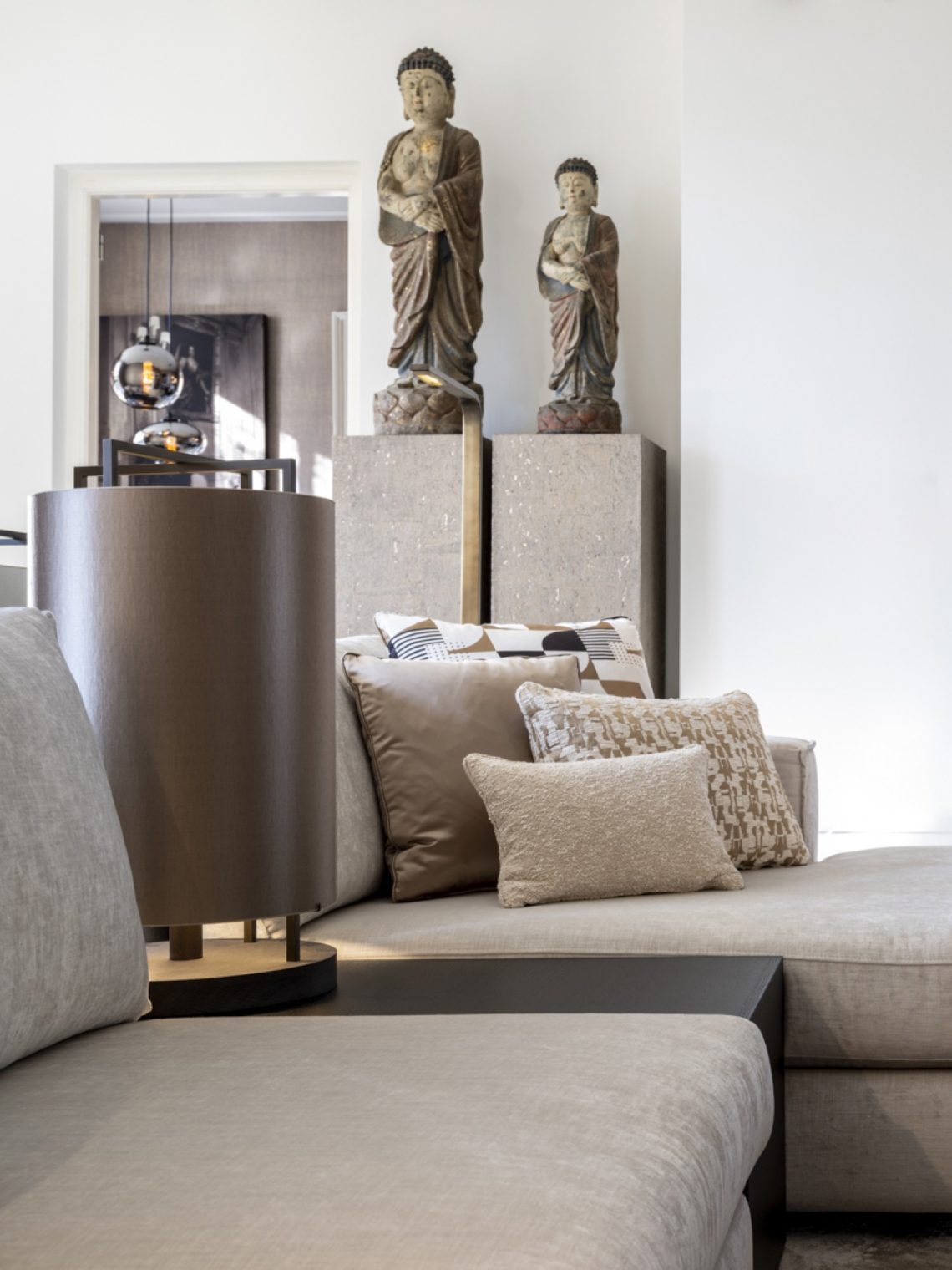 Showroom Interiors DMF