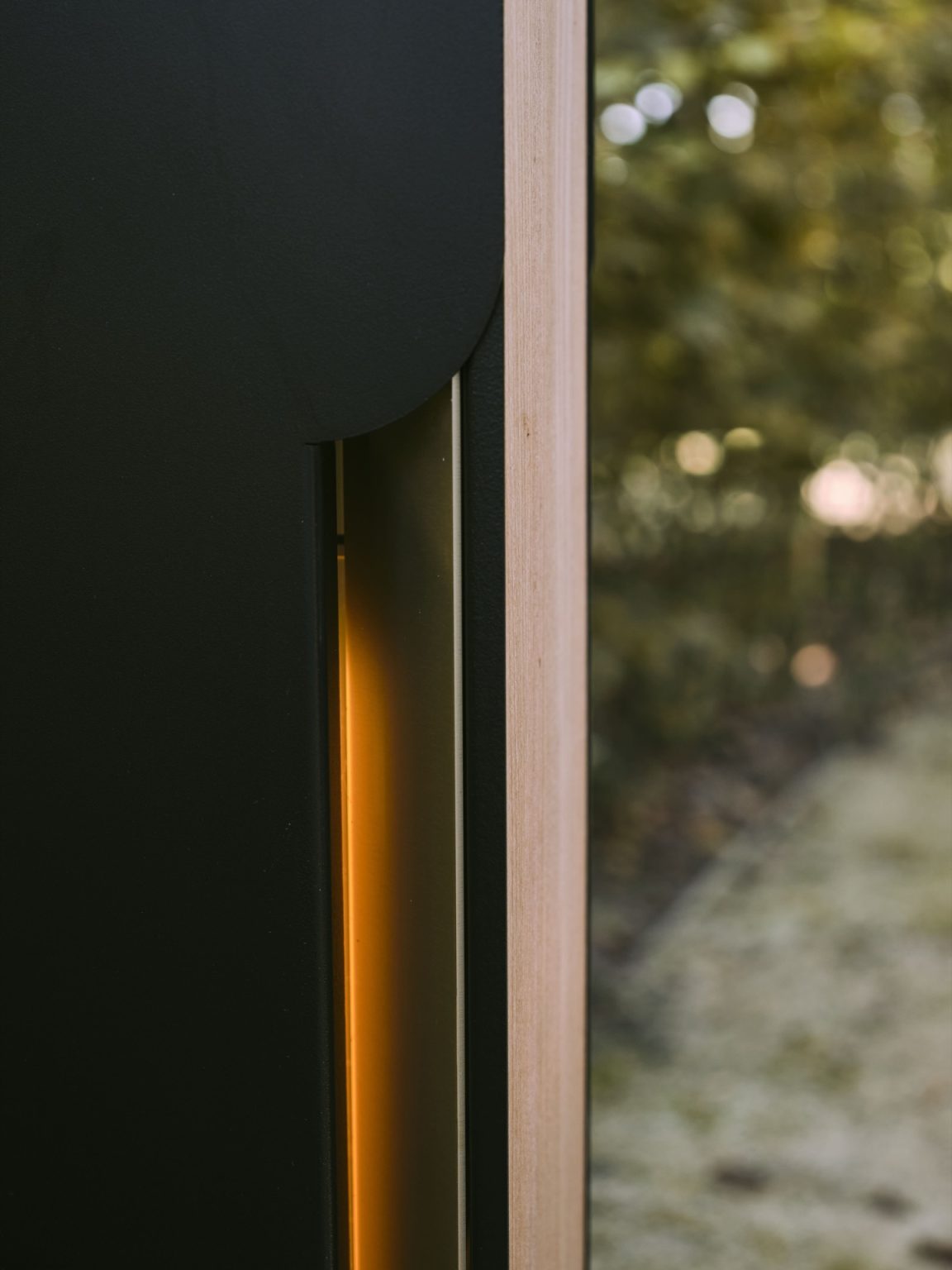 Veton ONE met Teak hout